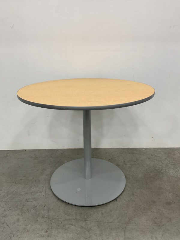 #285 Coalesse Round Table - Office Interiors